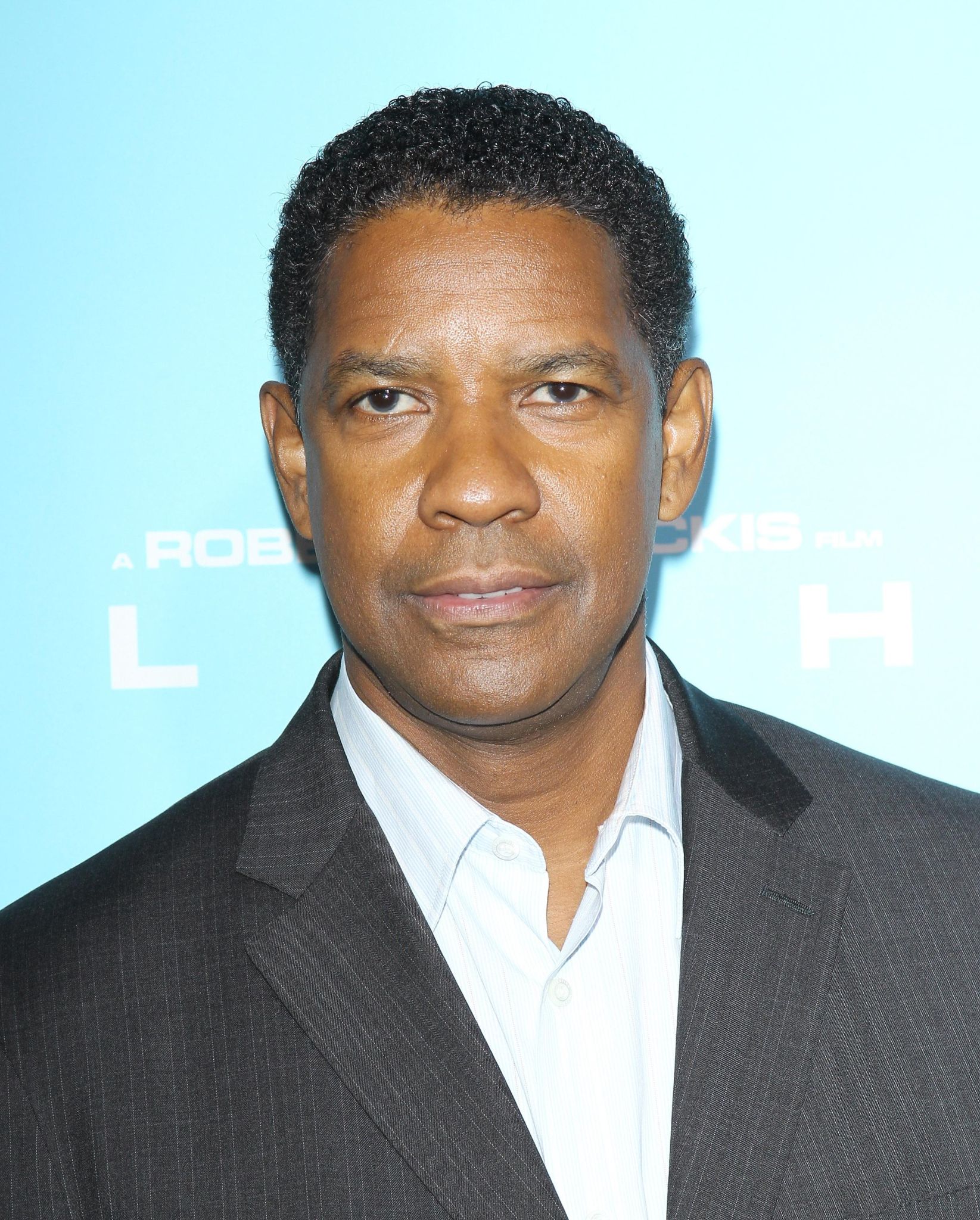 Denzel Washington Graduates, “Put God First in Everything You Do”