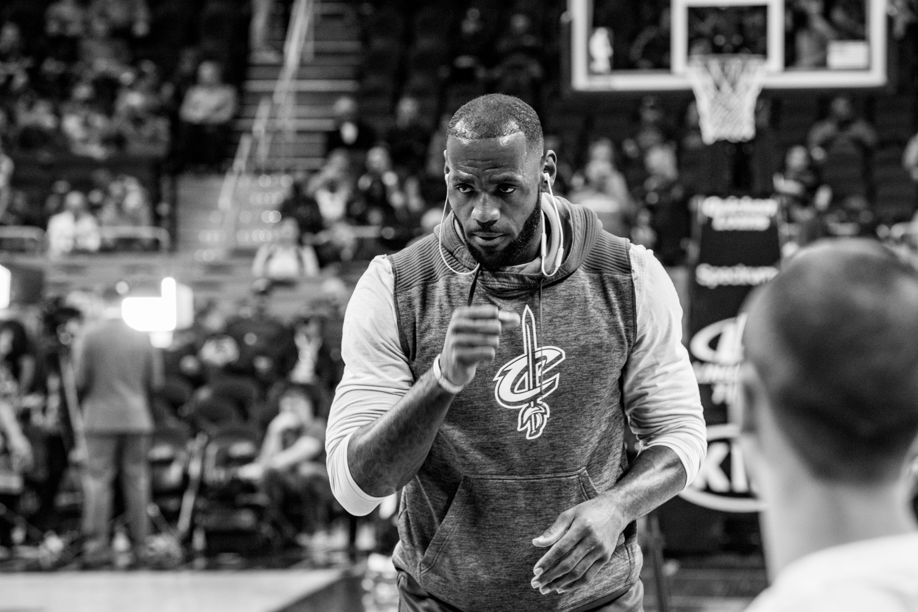 Cavaliers Bust Out Epic Costumes At LeBron James’ Halloween Party ...